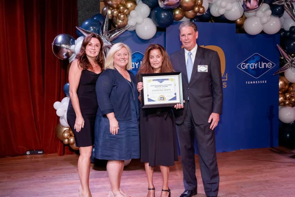 Join Our Team - Gray Line Tennessee